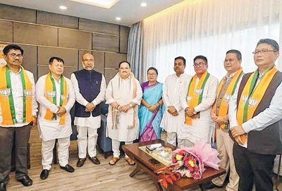 Five JD (U) MLAs formally join BJP - The Sangai Express - Largest ...