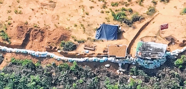 Preparing for a fresh offensive ? New bunkers, trenches built on ...