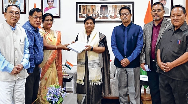 Uikey urged to back ST demand - The Sangai Express - Largest Circulated ...