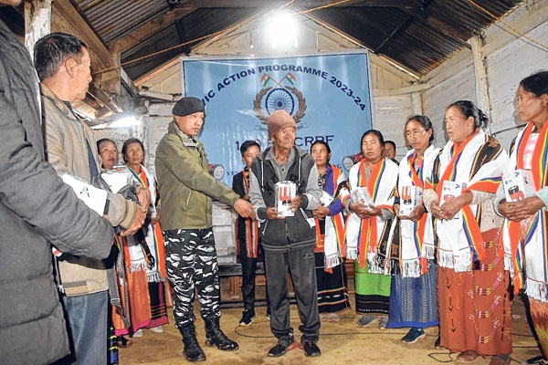 109 Bn CRPF reaches out to needy Khabung villagers - The Sangai Express ...